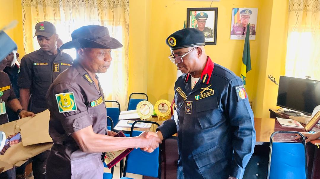 Osun NSCDC, Correctional Centre strengthen ties to guard inmates - The ...